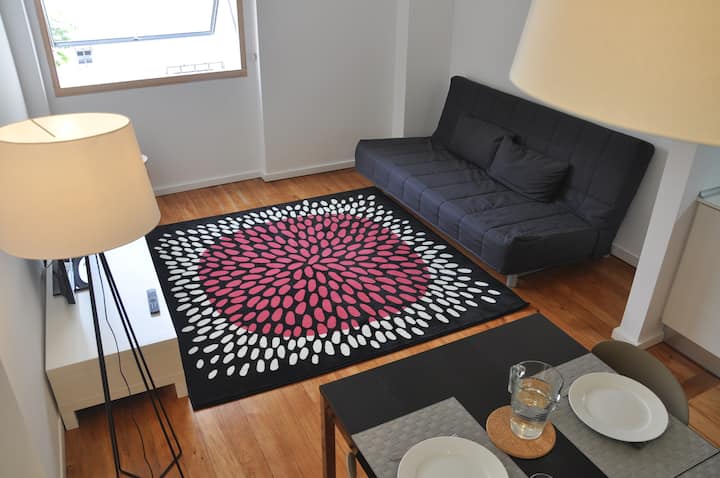 114-1 2 Bedroom Apartment In City Center. Calm Neighborhood Near Everything. - Ramalde