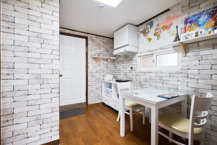 3 Person Room, 3 Mins From Station - Séoul