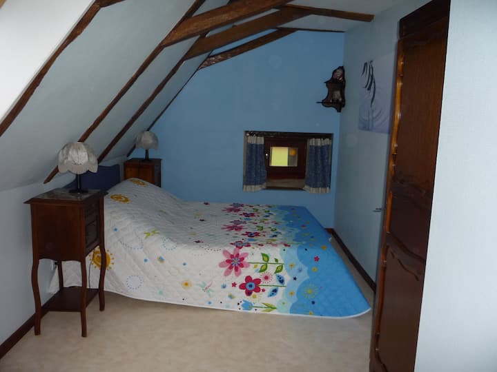 Chambres D'hôtes "La Maison De Chablat" (1 à 3 P) - Cantal