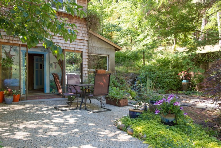 The Bird's Nest - Grass Valley, CA