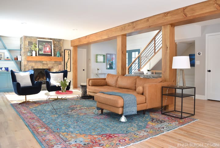 Bright & Airy, Open Concept Downtown Home - サラトガ・スプリングズ, NY