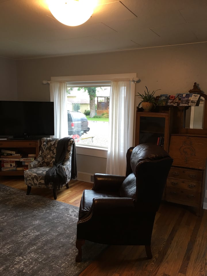 Powder River Bungalow - Baker City, OR