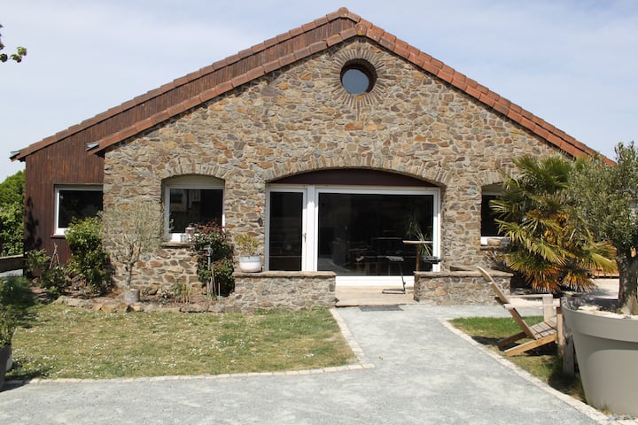 Grande Maison De Charme Dans La Campagne Angevine. - Maine-et-Loire