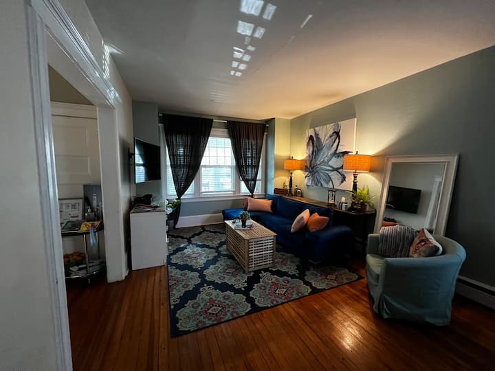 33bnb - Bayonne, NJ
