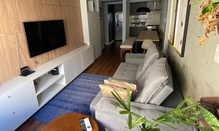 Melhor Localização Da Cidade, Uma Quadra Do Mar - Balneário Camboriú