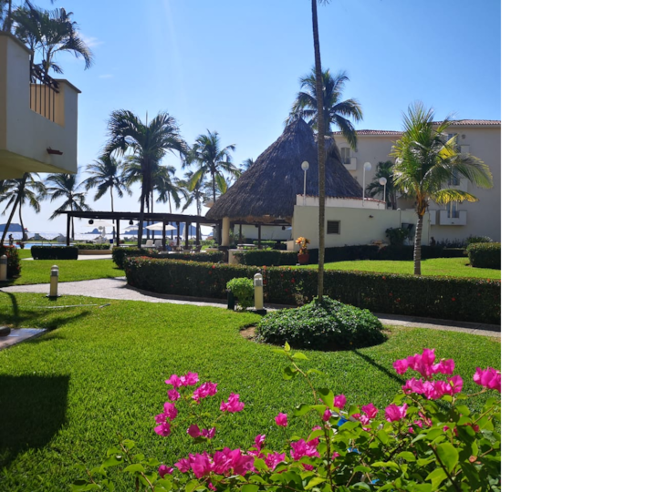 Condominio Con Alberca, Frente Al Mar En Ixtapa - 이스따빠