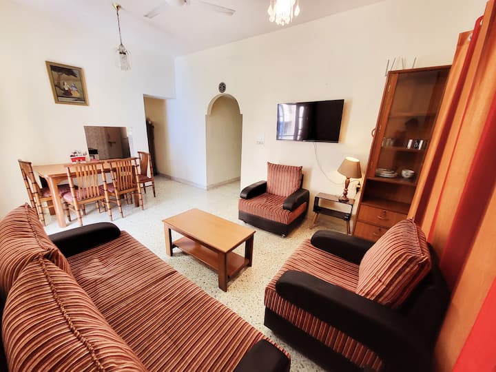 Cozy Fully Furnished 2bhk Flat Cooke Town - Bengaluru