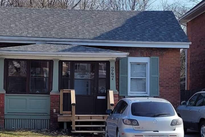 Cozy Owen Sound Getaway - Owen Sound