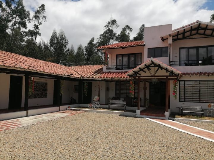 Excelente Alojamiento Casa De Campo Iza- Cuitiva - Tota