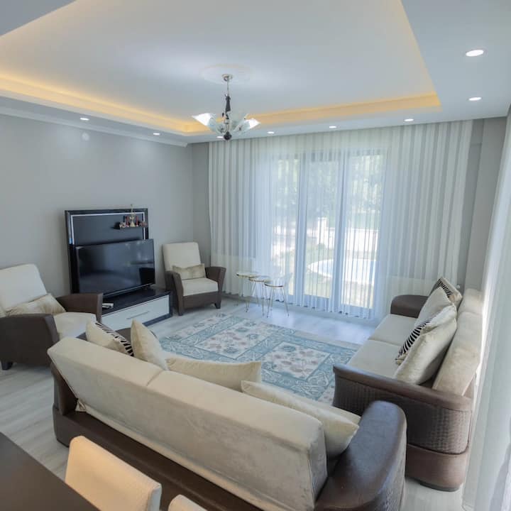 Sapanca Müstakil Havuzlu Villa - Sapanca