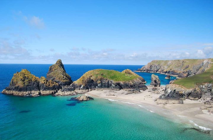 "Shrimps"  - A Perfect Base To Explore The Lizard - Kynance Cove