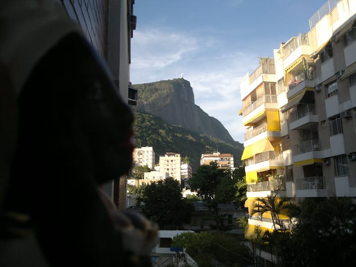 Jardim Botanico Flat, Jesus Christ Statue View - Rio de Janeiro