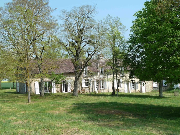 Gîte Les Barillots à 130km De Paris Dans La Nature - Yonne