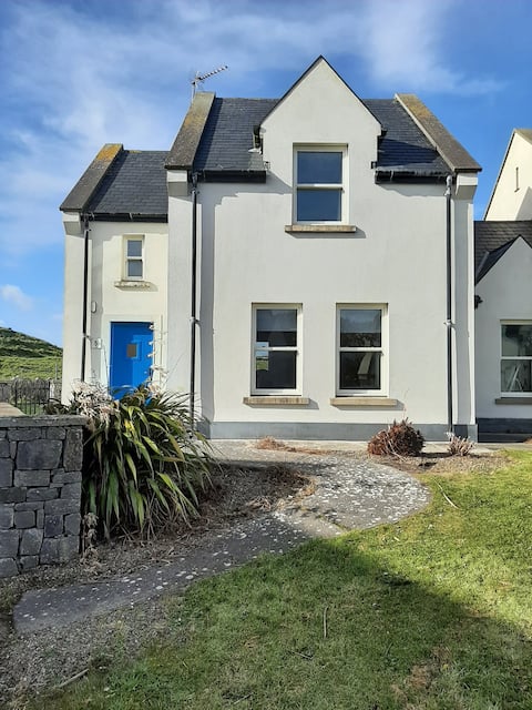 Ireland Holiday Home Rentals | Airbnb