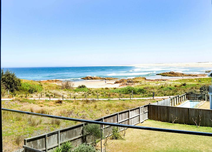 Beach House, Anna Bay - Birubi. Sunset/ocean Views - Anna Bay