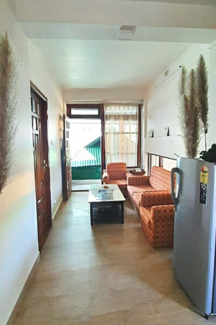Triple Room @ A La Maison - Cozy & Comfy - Shillong