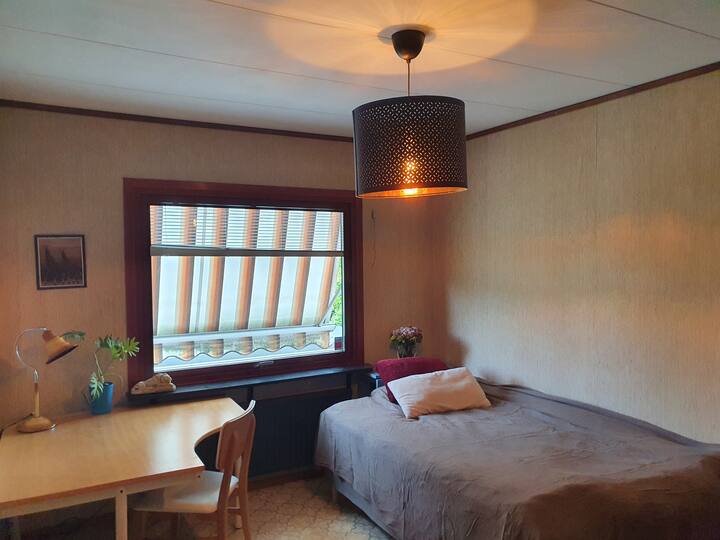 Cheerful 3 Bedroom Villa With Free Parking - Karlskrona