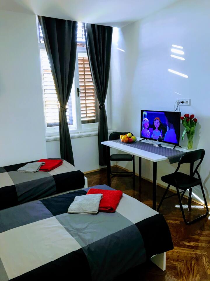 Pula Center Apartments And Rooms - Pola
