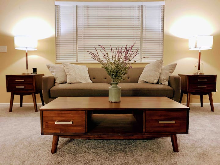 Restful, Quiet, & Cozy. Colorado Springs House - Colorado Springs, CO