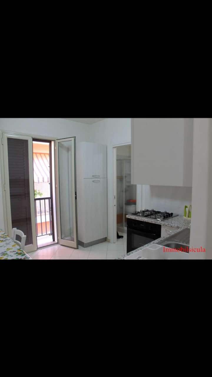 Casa Vacanze A Due Passi Dal Mare - Pozzallo