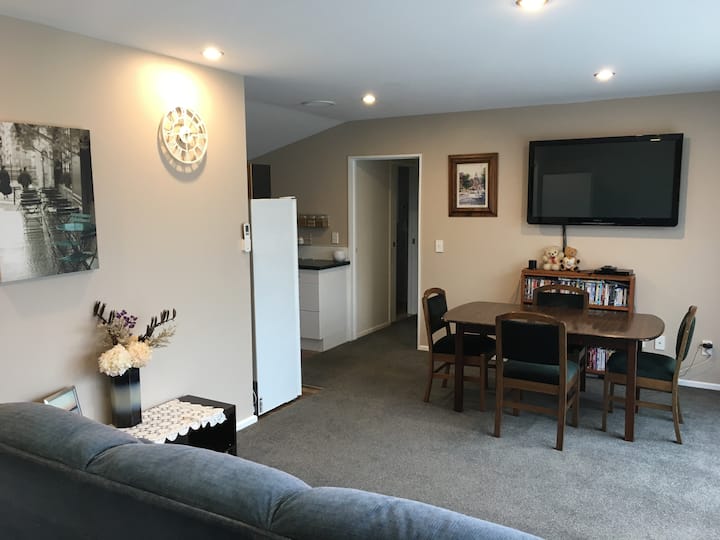 West Wing In Burnside - 5 Minutes From The Airport - Christchurch