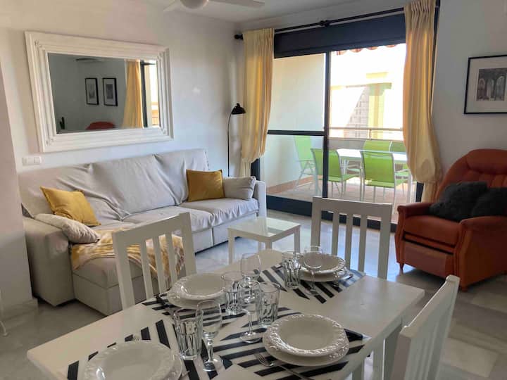 3 Bed/2 Bath,  100m From Beach! - 豐希羅拉