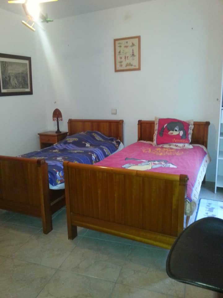 Chambre Simple Ou 

Deux Chambres Si Enfants - Île de Ré