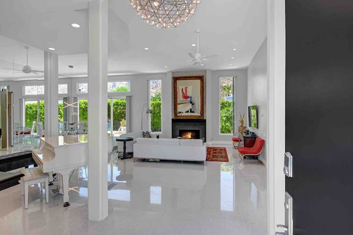 Sun Terrace Estate Home, Privacy Compound - Palm Springs, CA