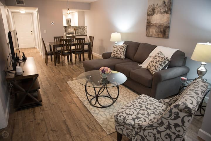 Winter Haven 2br 2 Ba Condo 1 On Chain Of Lakes - Winter Haven, FL