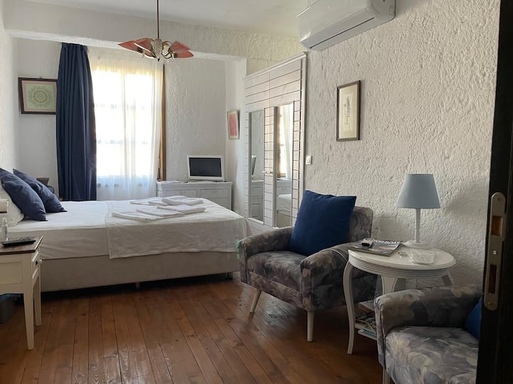 Zer Suit Standart Room - Alaçatı