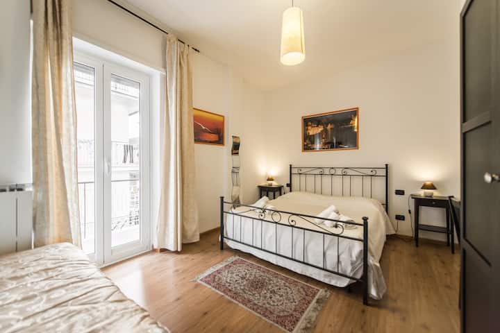 Double Room In B&b Villa Adriana - Tivoli