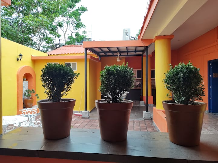 Hab Silvia Hostal Myd, Centro De Colima - Colima