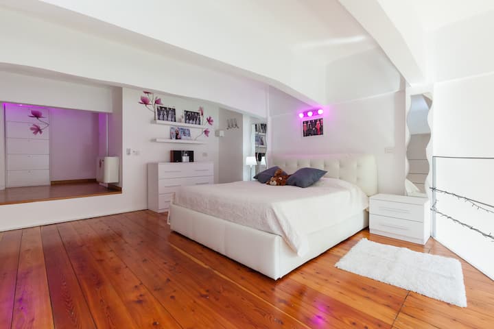 Loft Fashion House In Garbatella - Rooma