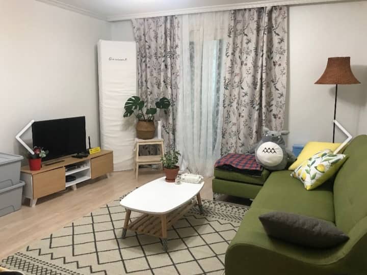 H2* 3rooms, 4beds/ 5min.stn/ Yg. Hongdae Area - Seoul