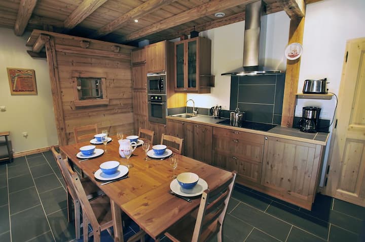 Appartement De Charme Dans Chalet Au Coeur Des 3v - Saint-Martin-de-Belleville