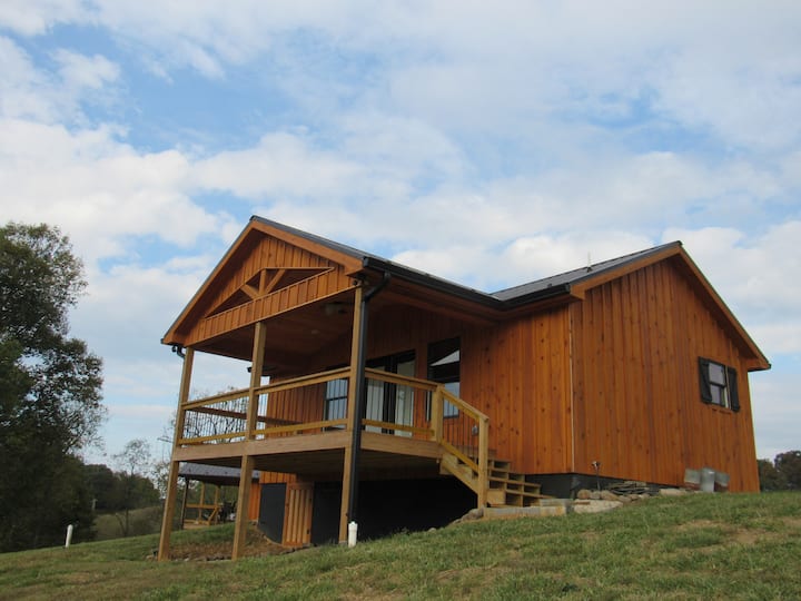 South Holston Riverfront Cabins-claude's Cabin - Bristol, TN