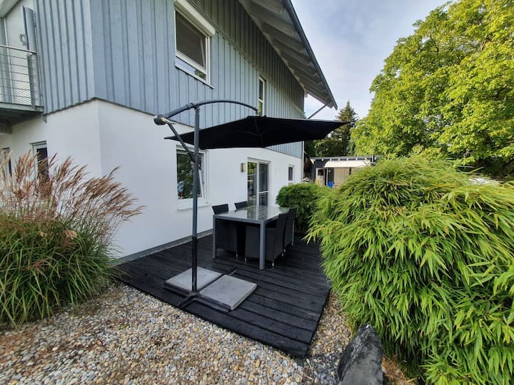 Idyllische Einliegerwohnung Mit Terrasse - Tettnang