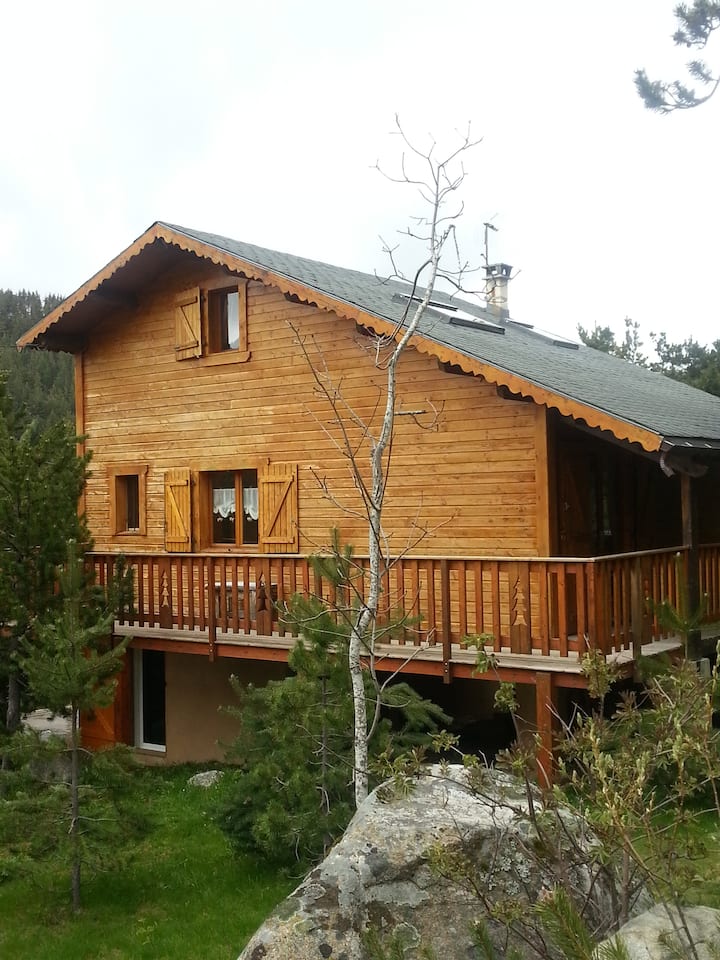 Chalet Cosy Au Calme Pour 6 Personnes - Puyvalador