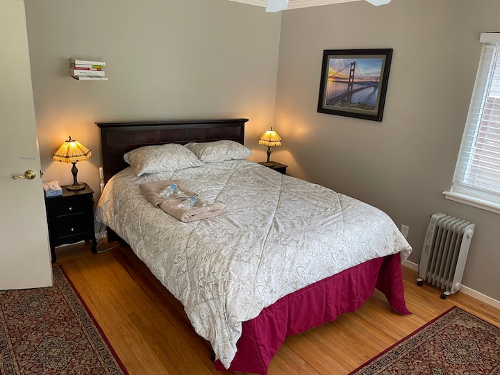 Secuded Ensuite -2 Bdrms/bath/yard-1 Blk From Town - Walnut Creek, CA