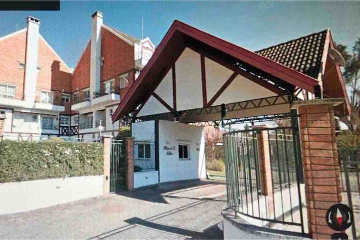 Apto Duplex.campos Do Jordão.próx. Capivari. 6p - Campos do Jordão