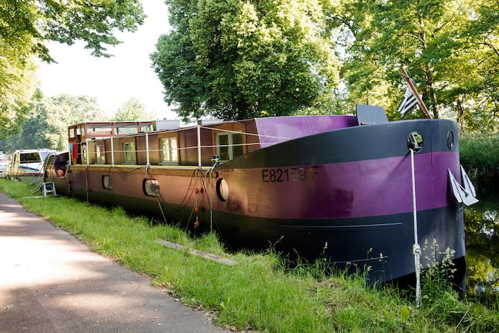 Péniche Orphée, Un Logement Insolite! - Josselin