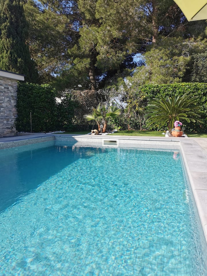 Belle Villa Au Calme Avec Piscine - Montpellier