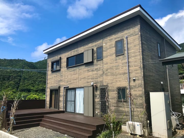 海が見える丘の上の貸切宿-On The Hill ! 芦徳Ⅰ-【最大6名様】 - 奄美市