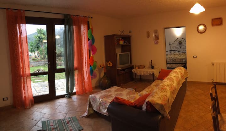 Homerez - Haus 1 Km Vom Strand Entfernt Für 5 Pers. Mit Garten In Rio Nell'elba - Piombino