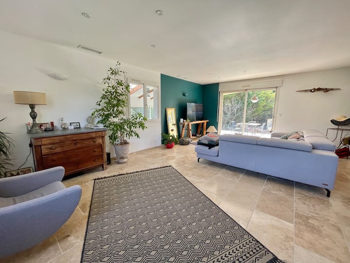 Belle Villa + Piscine Au Calme Avec Piscine Neuve - Marguerittes