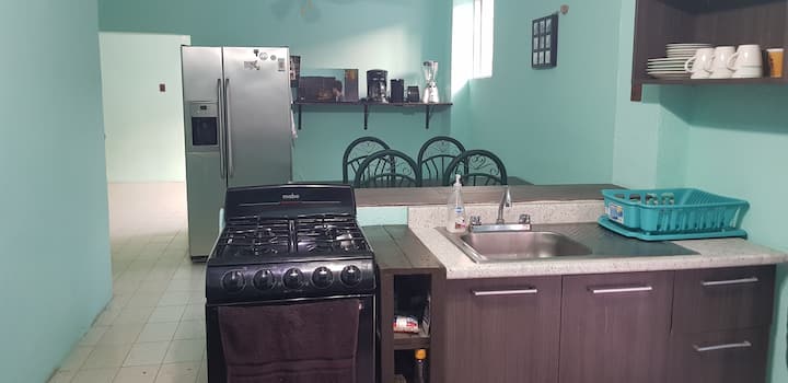 La Casa Verde -《 Balcony Room 》Netflix & Pool - Mérida