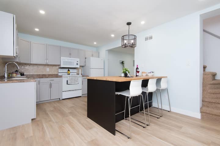 🌟 💎 Bronx Beauty-minutes From Downtown🔑🏙 - Winnipeg