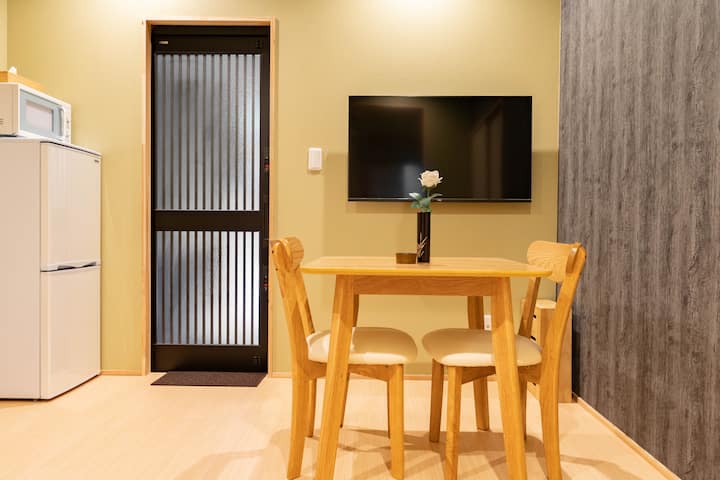 [Tsuruinn]5 Min Hanazonocho| Direct To Namba&umeda - Osaka