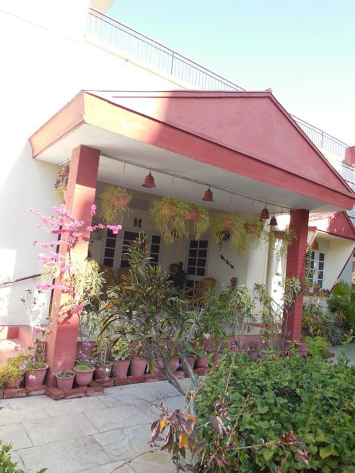 Bougain Villa Homestay Jaipur - Jaipur