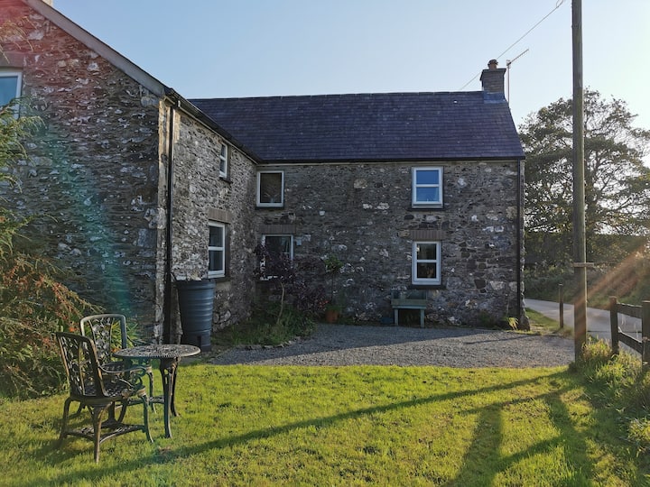 Jen's Den - Pembrokeshire